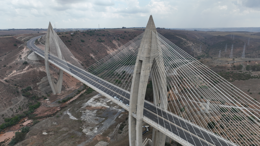 Cycle de surveillance du pont haubané Mohammed VI au Maroc - setec diades